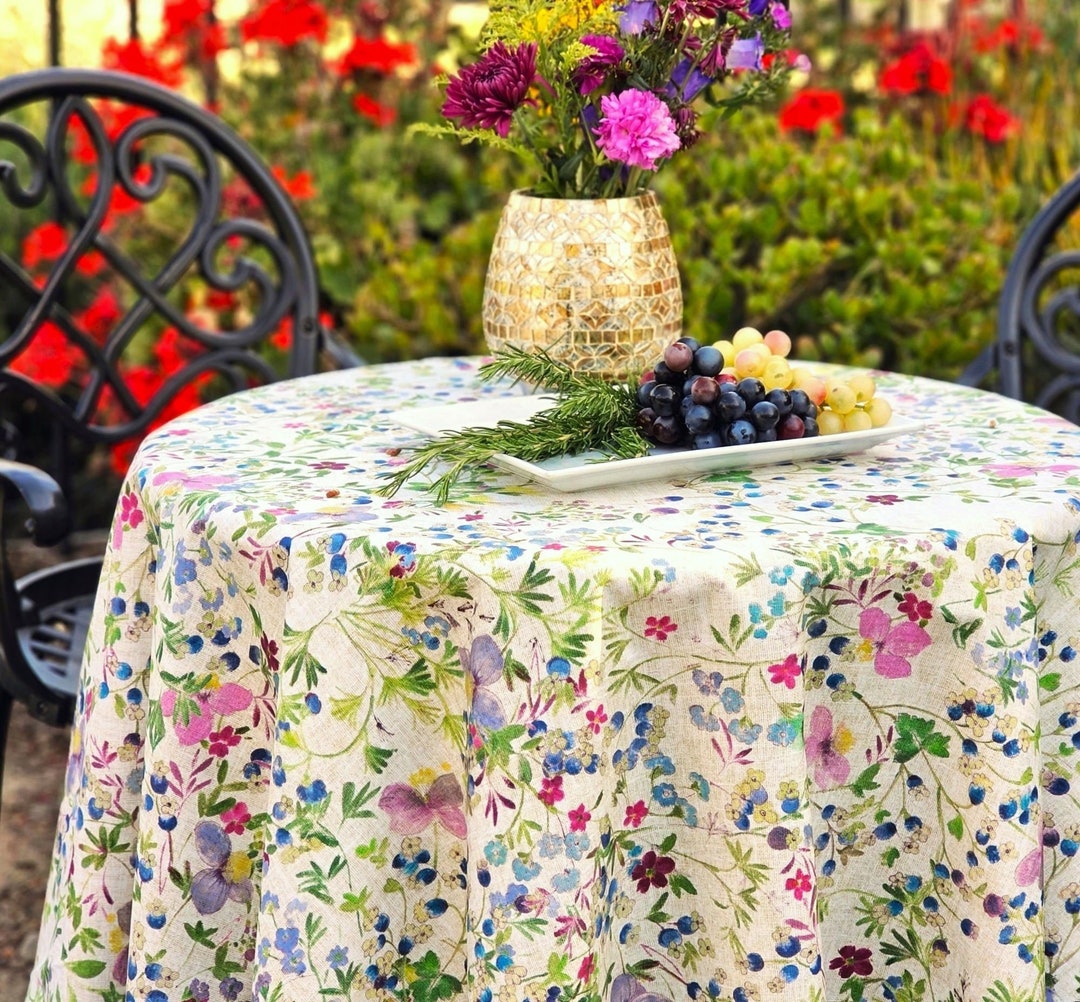 88" LUANA Round French Country Wildflowers Berries Cotton Coated ...