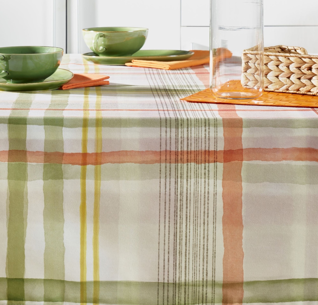 59in PICARDY Round French Oilcloth Contemporary French Country ...