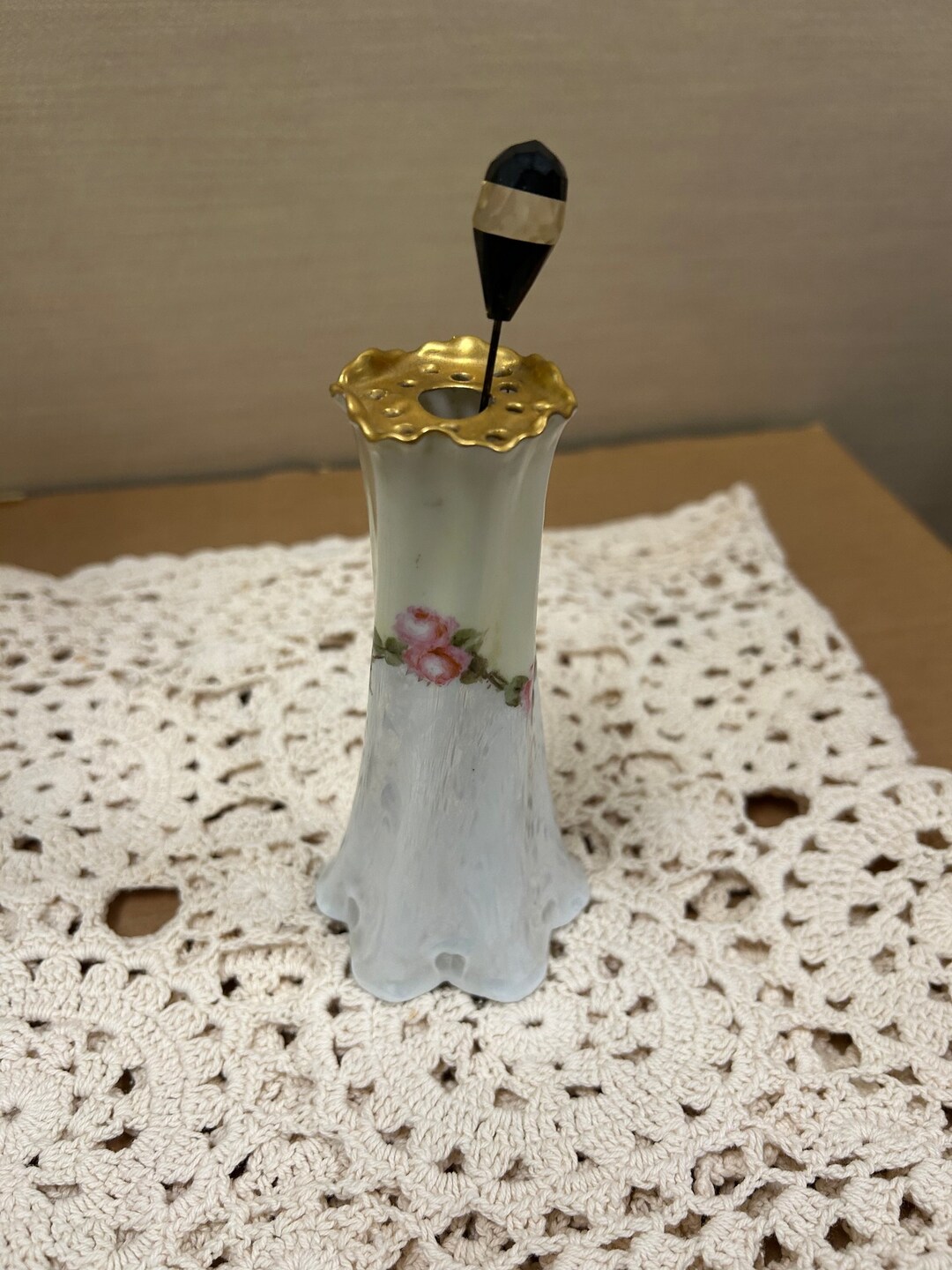 E.W. GERALD 1969 - Bone China - Hat Pin Holder With Very Vintage Hatpin ...