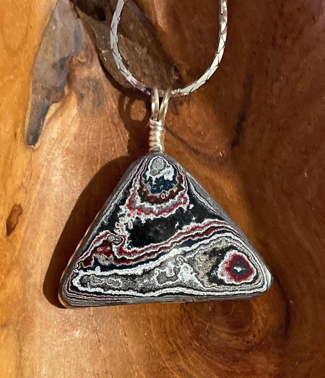 Detroit Fordite Necklace - Etsy New Zealand