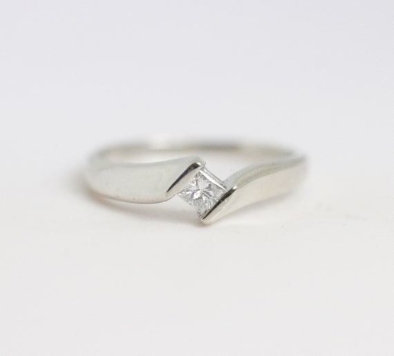Antique Princess Cut Tension Setting Engagement Ring-… - Gem