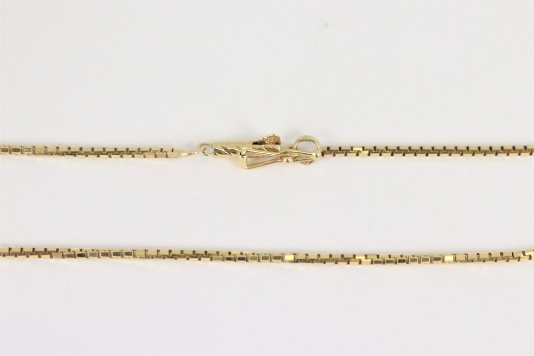 Box Chain in 14K Yellow Gold - Etsy
