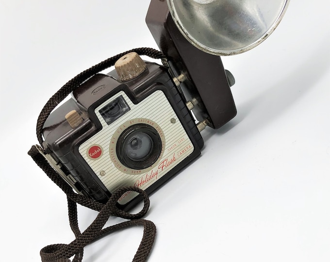 Kodak Brownie Holiday Flash Camera 1960s - Etsy