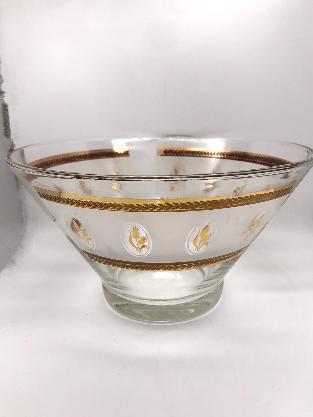 Anchor Hocking Golden Wheat Pattern Glass Chip Snack Bowl Frosted Band ...