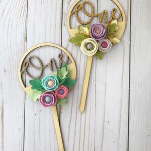 CAKE TOPPER / Felt Flower Birthday Cake Decoration / One Two - Etsy