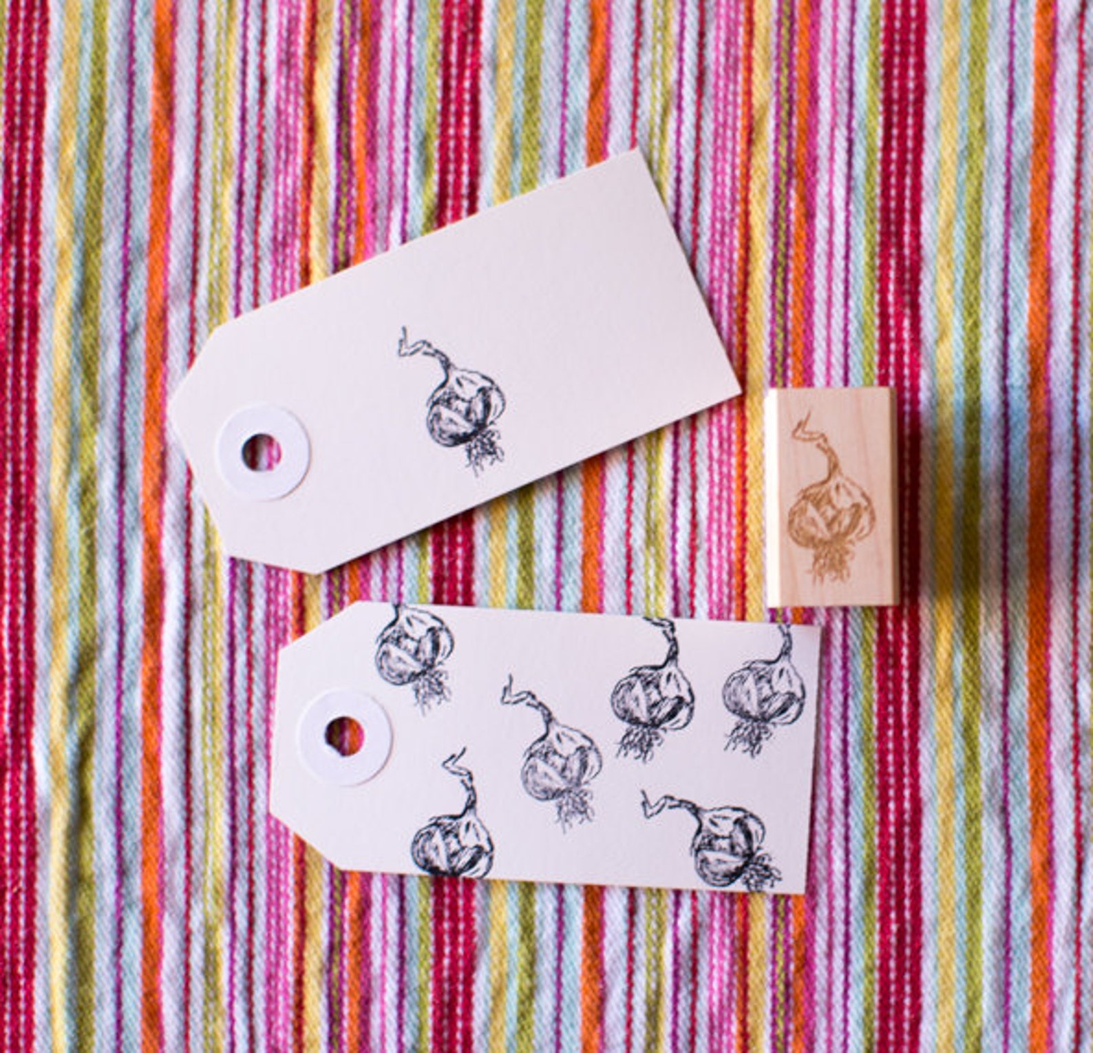 Mini Stamp Garlic 1 Inch X .5 Inch Stamp Hand Drawn - Etsy