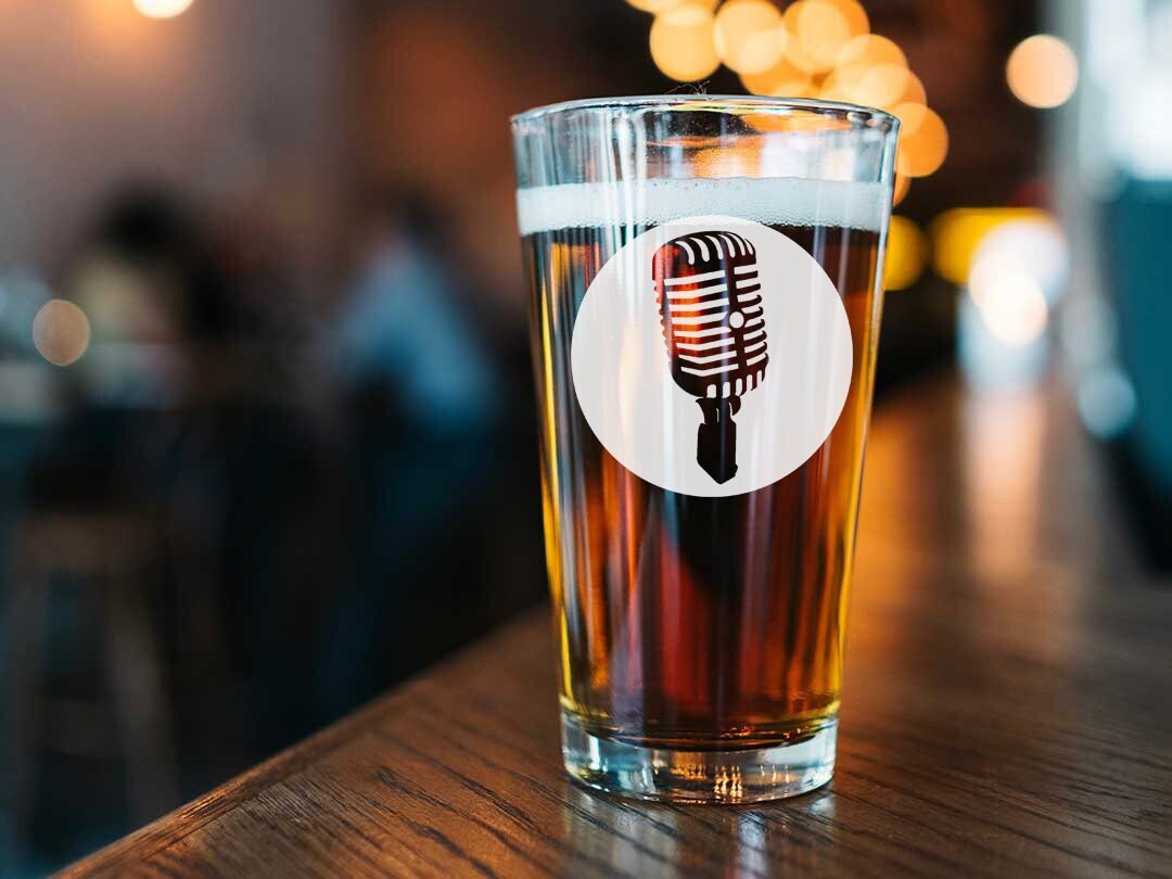 Microphone - Musician - Comedian - Engraved Glassware - Pint - Pilsner ...