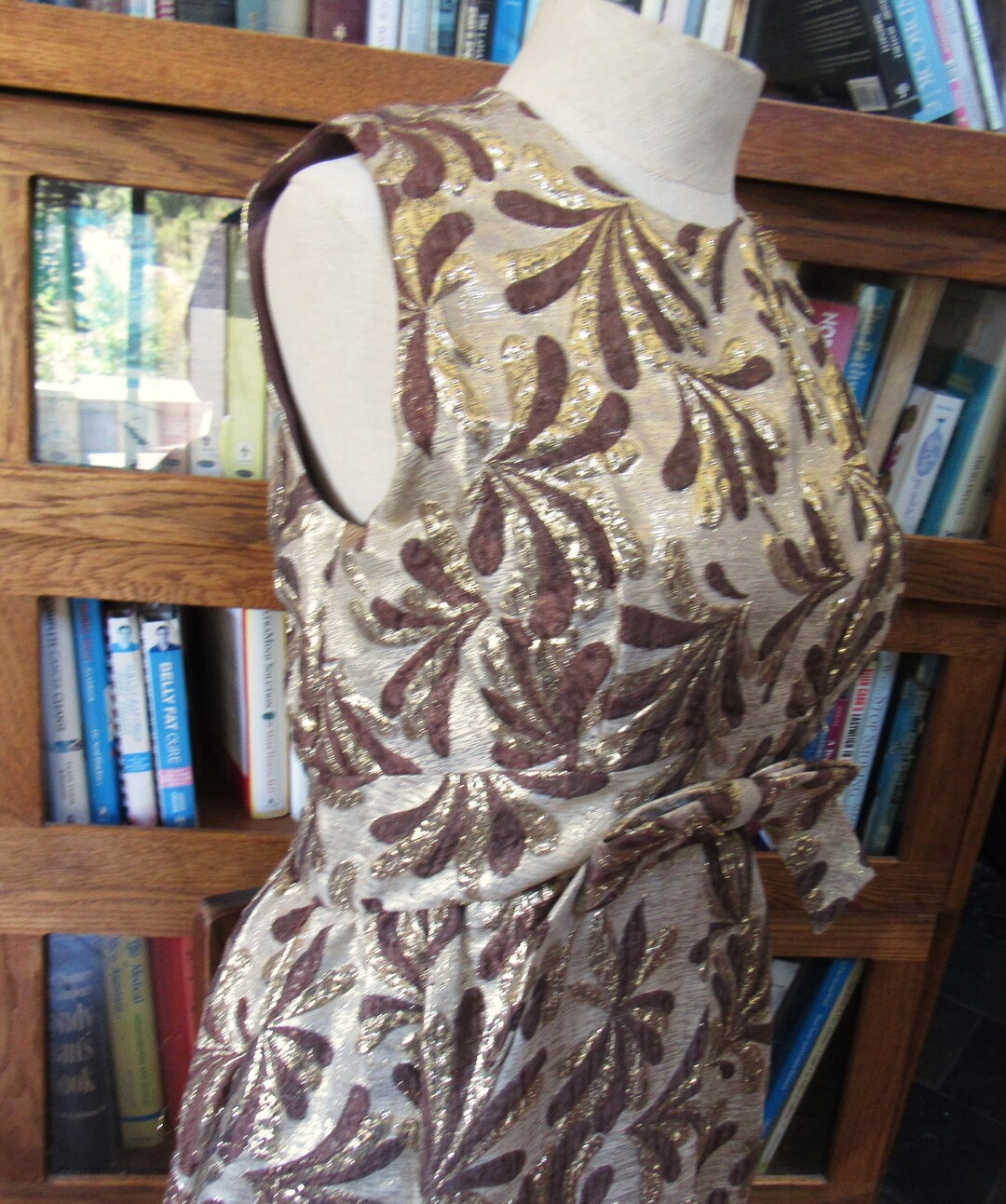 Vintage 1960's/1970's Mod Cocktail Dress Sleeveless Brown and Gold Lame ...