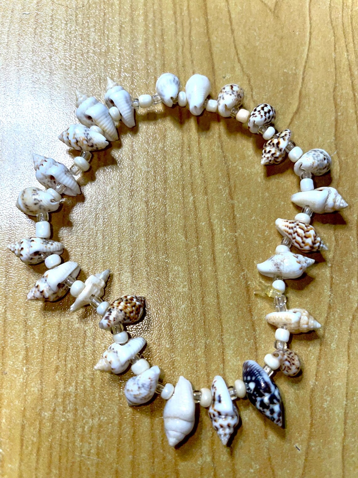 Beachy Shell Bracelet - Etsy
