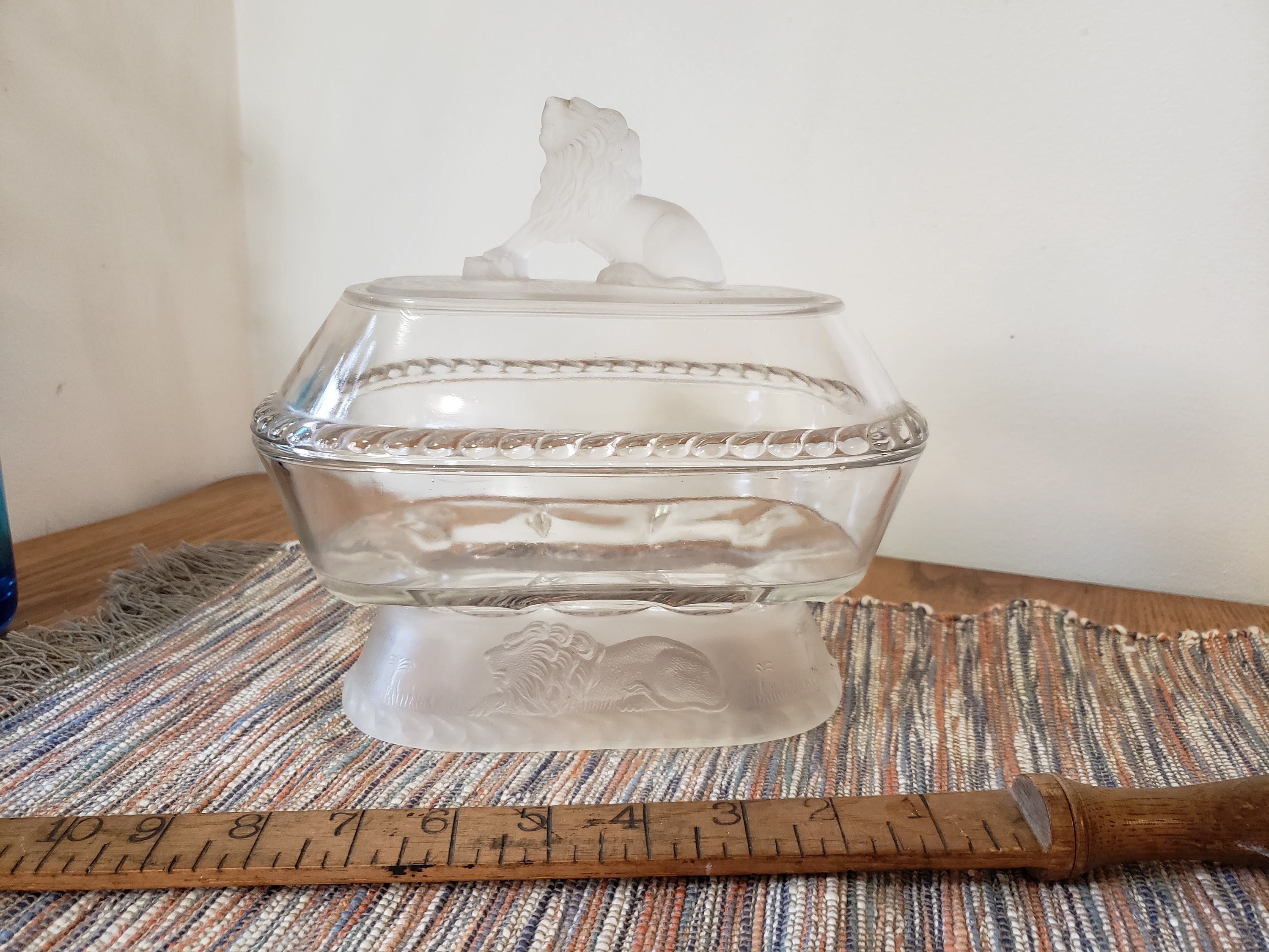 ANTIQUE 1877 Gillinder and Sons Frosted Lion Oblong Compote - Etsy