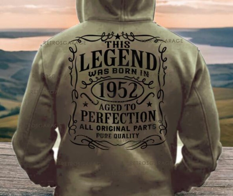 1952 Birthday Legend SVG PNG: Vintage Aged Perfection Cut File - Etsy