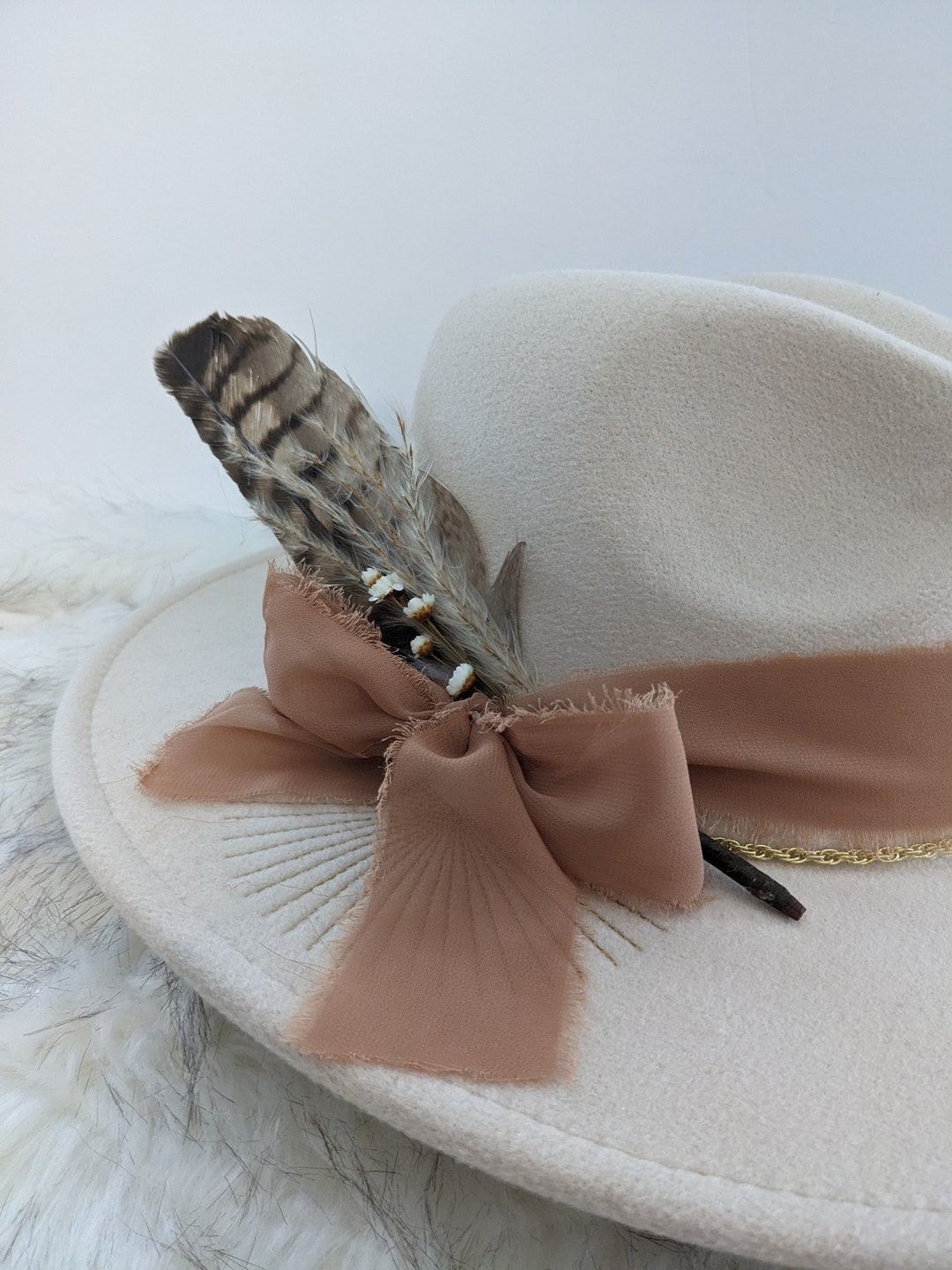 Hat Band Feather With Dried Flowers. Custom Hat Band Feather Cluster ...