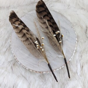 Hat Band Feather With Dried Flowers. Custom Hat Band Feather Cluster ...