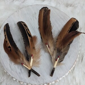 Hat Band Feathers. Custom Brown Hat Band Feather Cluster for Your Hat ...