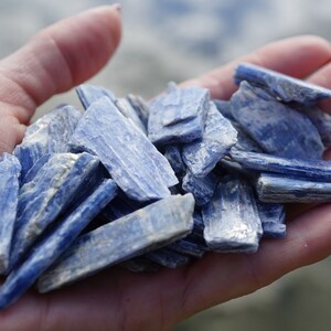 Raw Blue KYANITE Blades or Cluster With Biotite From Zimbabwe - Very ...