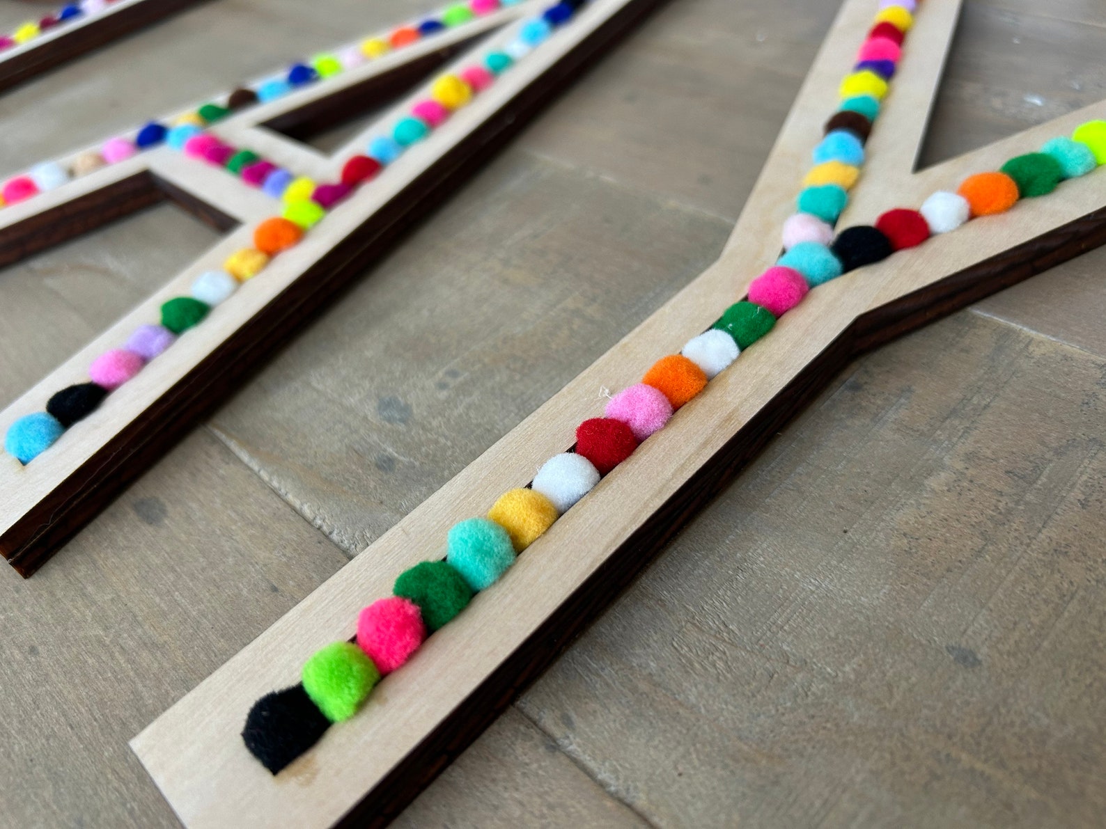Pom Pom Play Word Sign Colorful Playroom Sign Pom Pom - Etsy