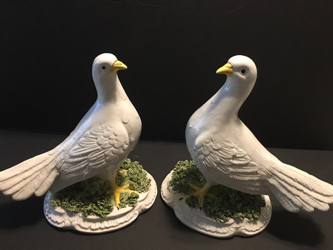 Set of Two Italian Dove Figurines - Etsy