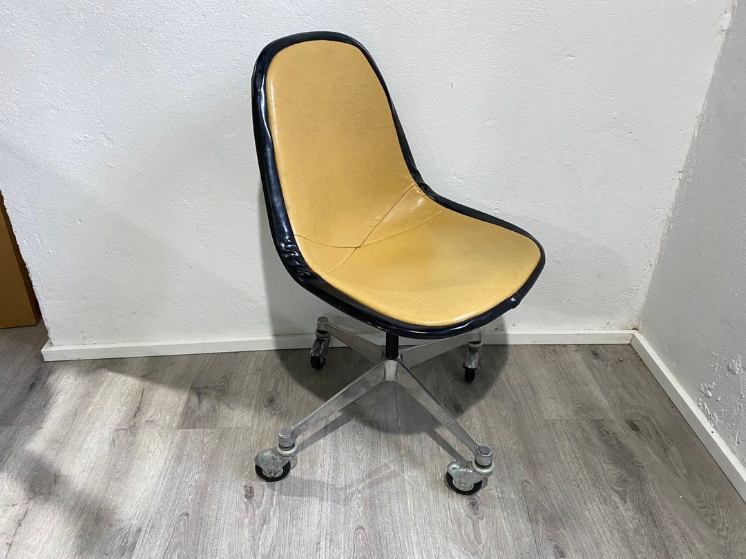 Rare Eames Mustard Yellow Swivel Shell Chair, for Herman Miller ...