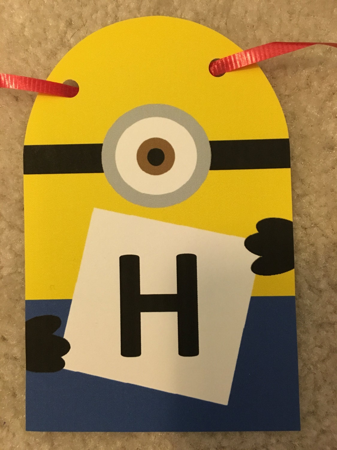 Minion Despicable Me Inspired Idea for Kids Birthday Party Decoration ...