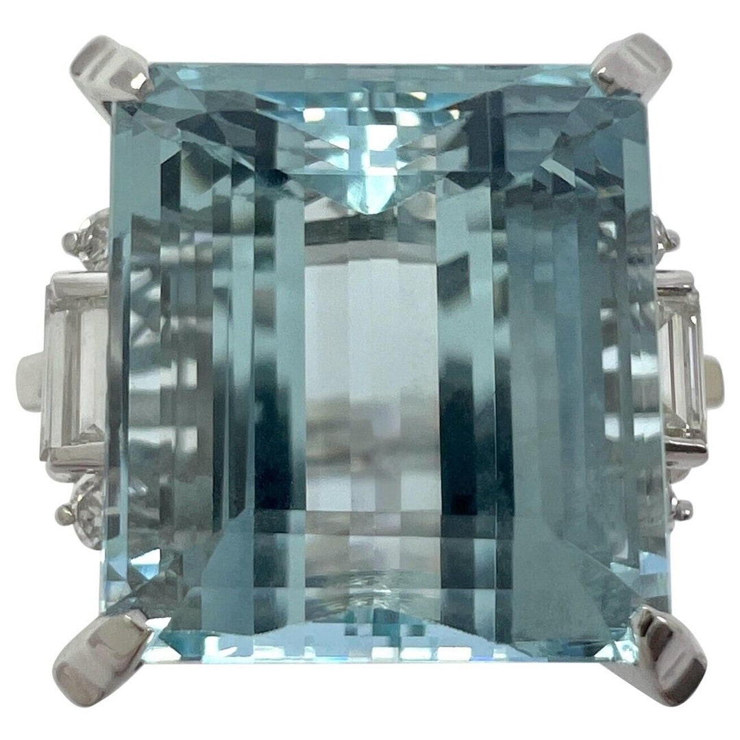 10.25 Carat Light Blue Emerald Cut Aquamarine and Diamond Platinum Art ...