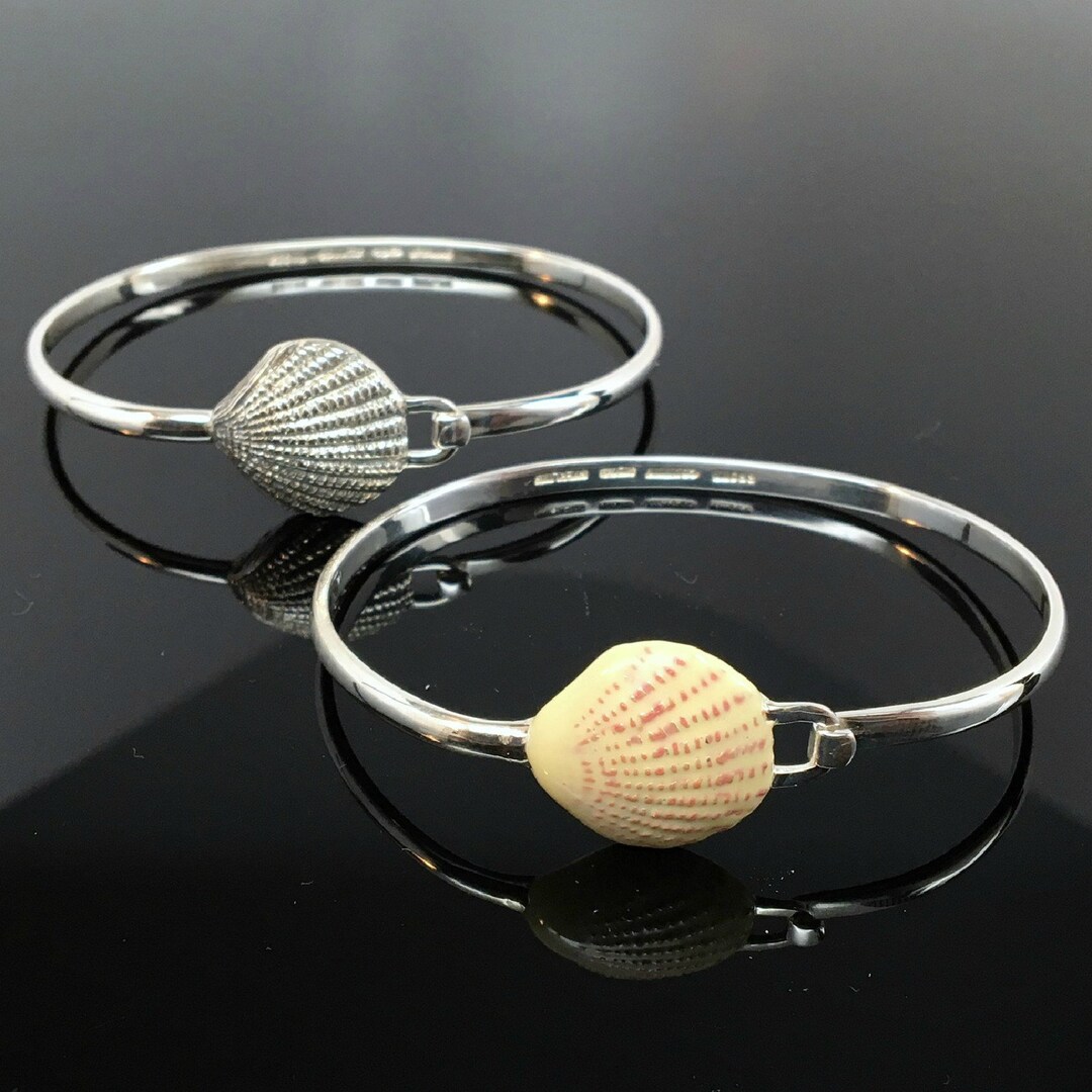 SHELL BANGLE, Shell Bracelet, Scallop Shell, Beach Jewelry, Beach ...