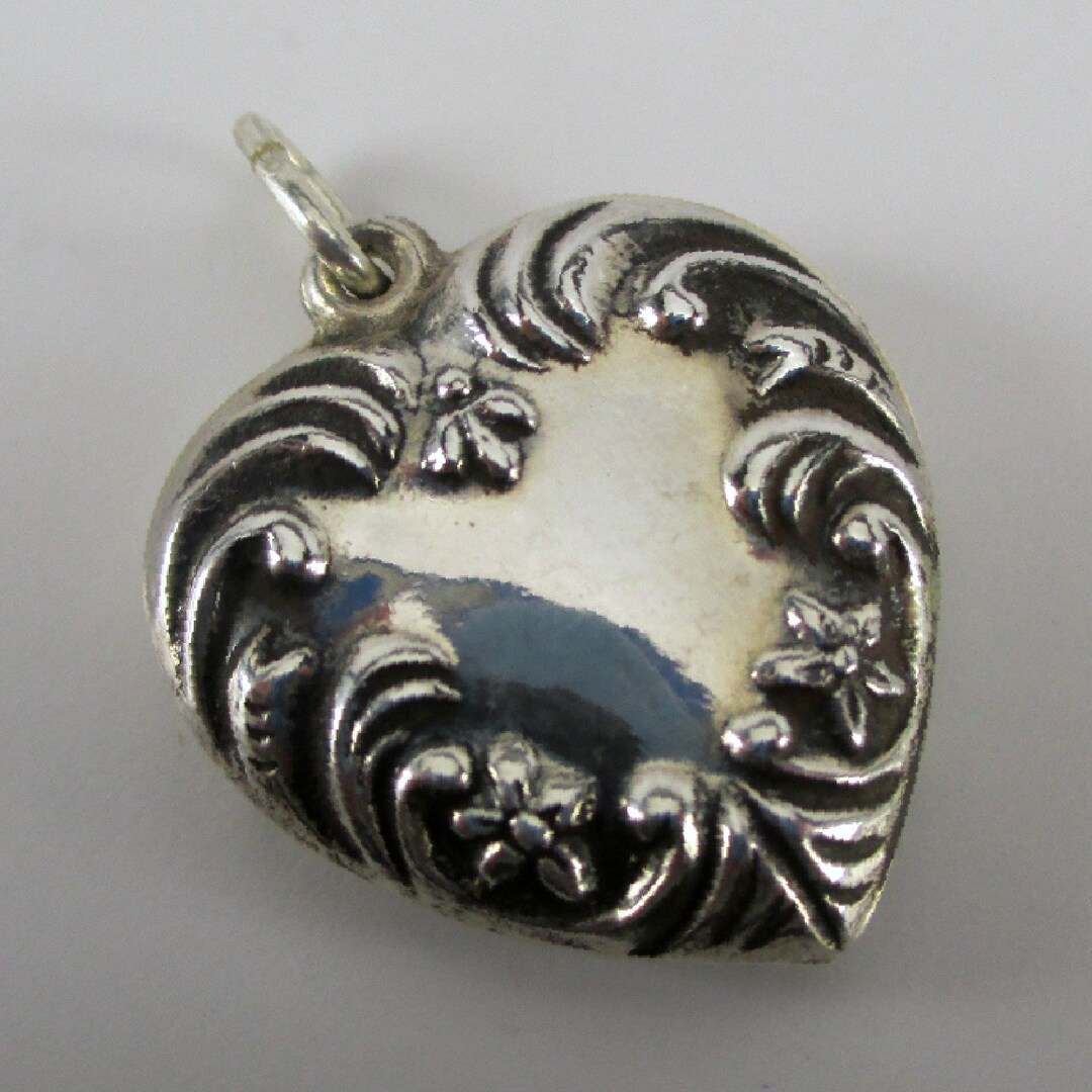 ANGEL HEART CHARM, Corazón de flores, Corazón hinchado, Corazón ...