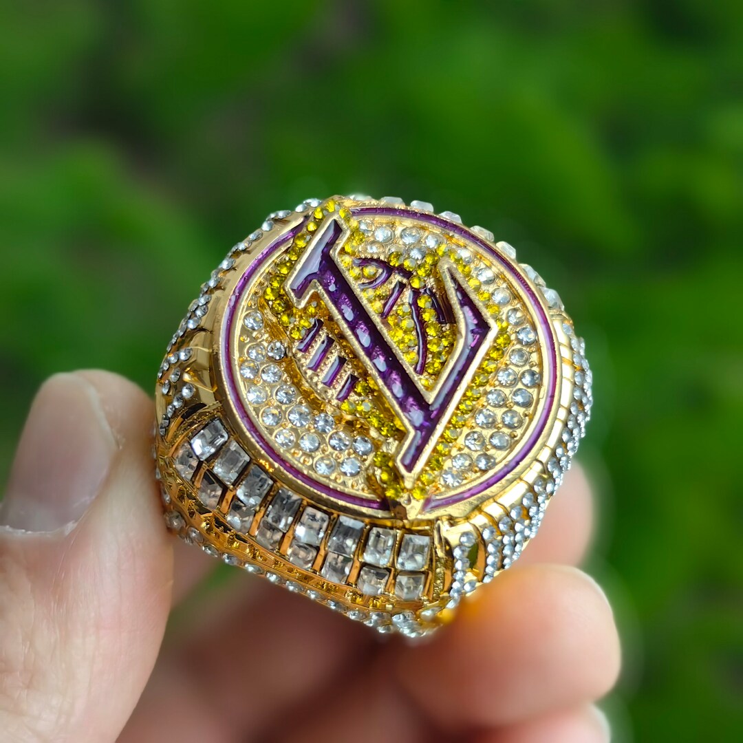 James Commemorative Champion Ring Replica Golden Plated 2019-2020 ...