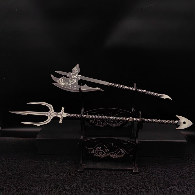Hand-forged Ebony War Axe Tiny Ebony Axe Aquaman Trident Steel King ...