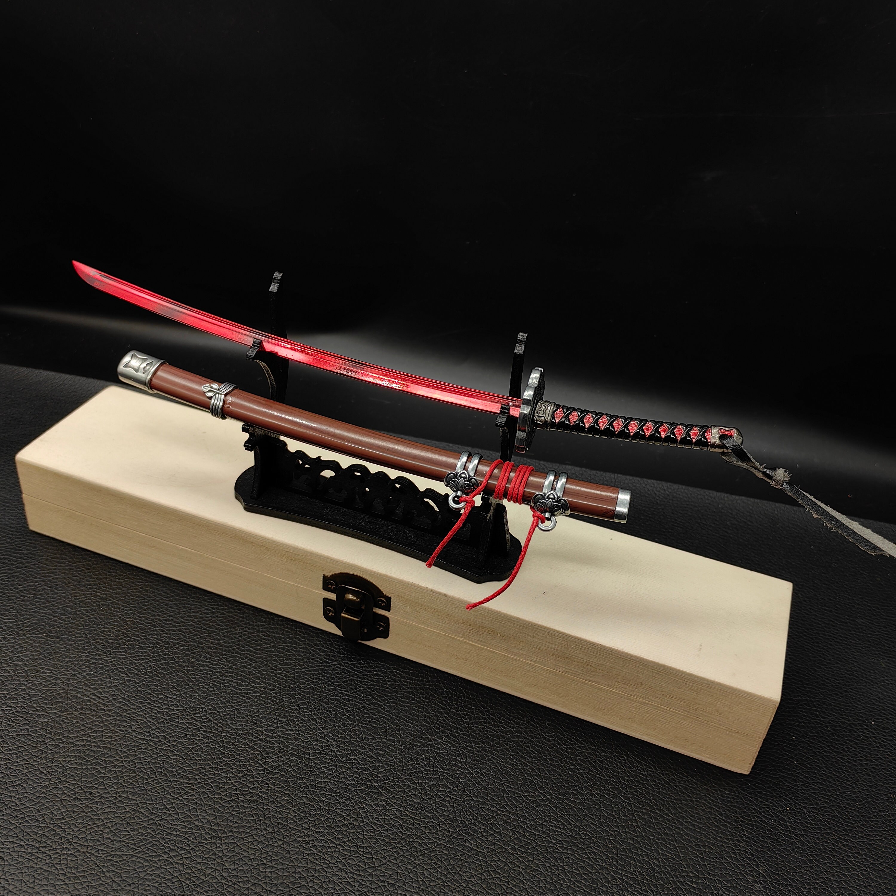 Sekiro Shadows Die Twice Wolf Red Mortal Blade Gracious Gift of Tears ...