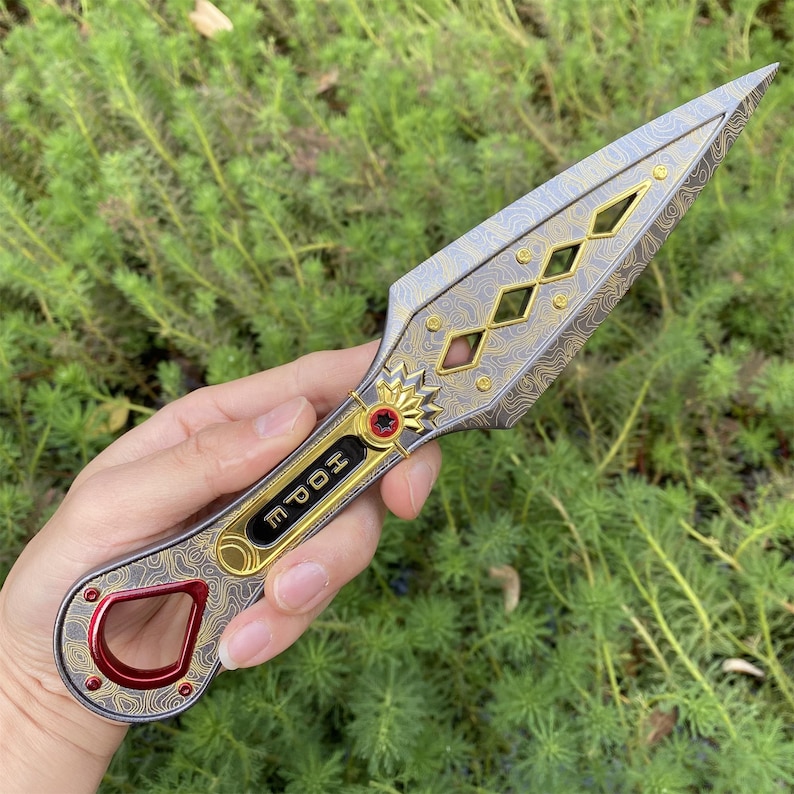Wraith Heirloom Recolor Kunai Fantastic Damascus Steel Pattern Blade ...