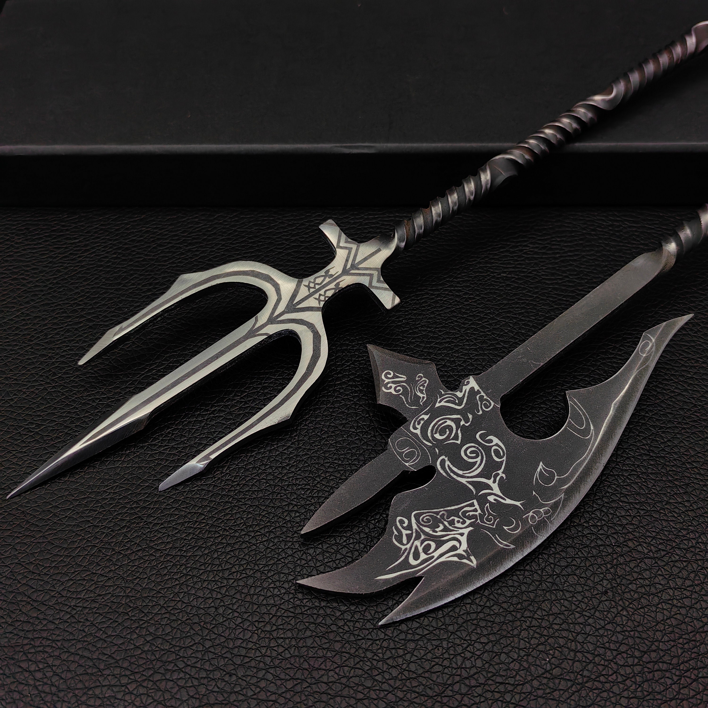 Hand-forged Ebony War Axe Tiny Ebony Axe Aquaman Trident Steel King ...