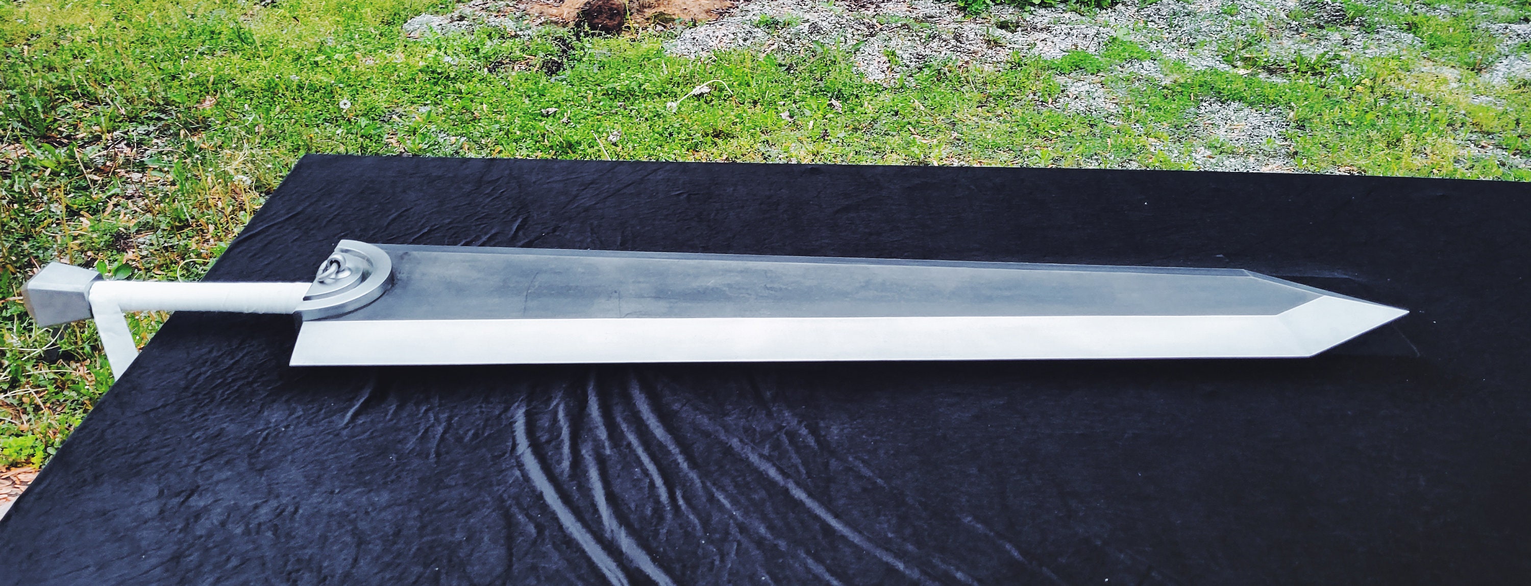 Dragonslayer Sword (full Scale) || Handmade, Full-scale, All Steel ...