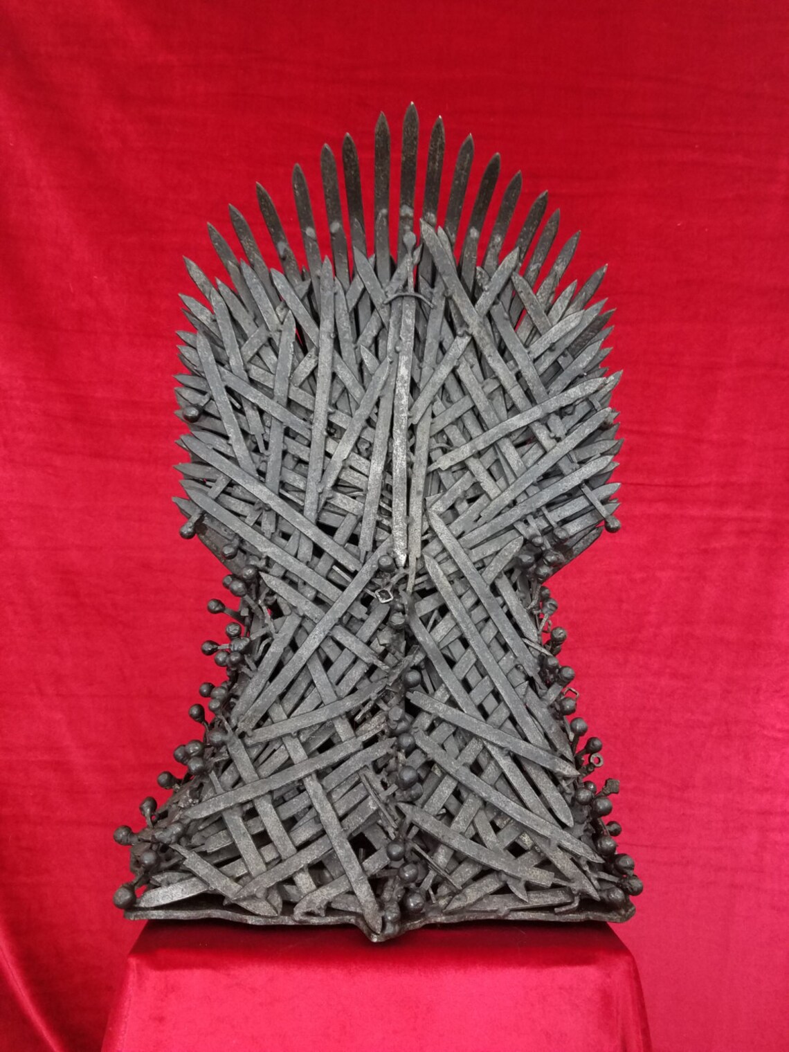 All Steel 1:3 Scale Iron Throne Replica From Game of Thrones (MADE TO ...