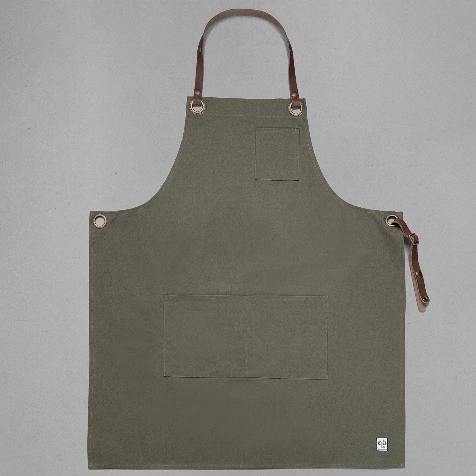 “butcher” Apron in Fabric and Leather Straps - Etsy