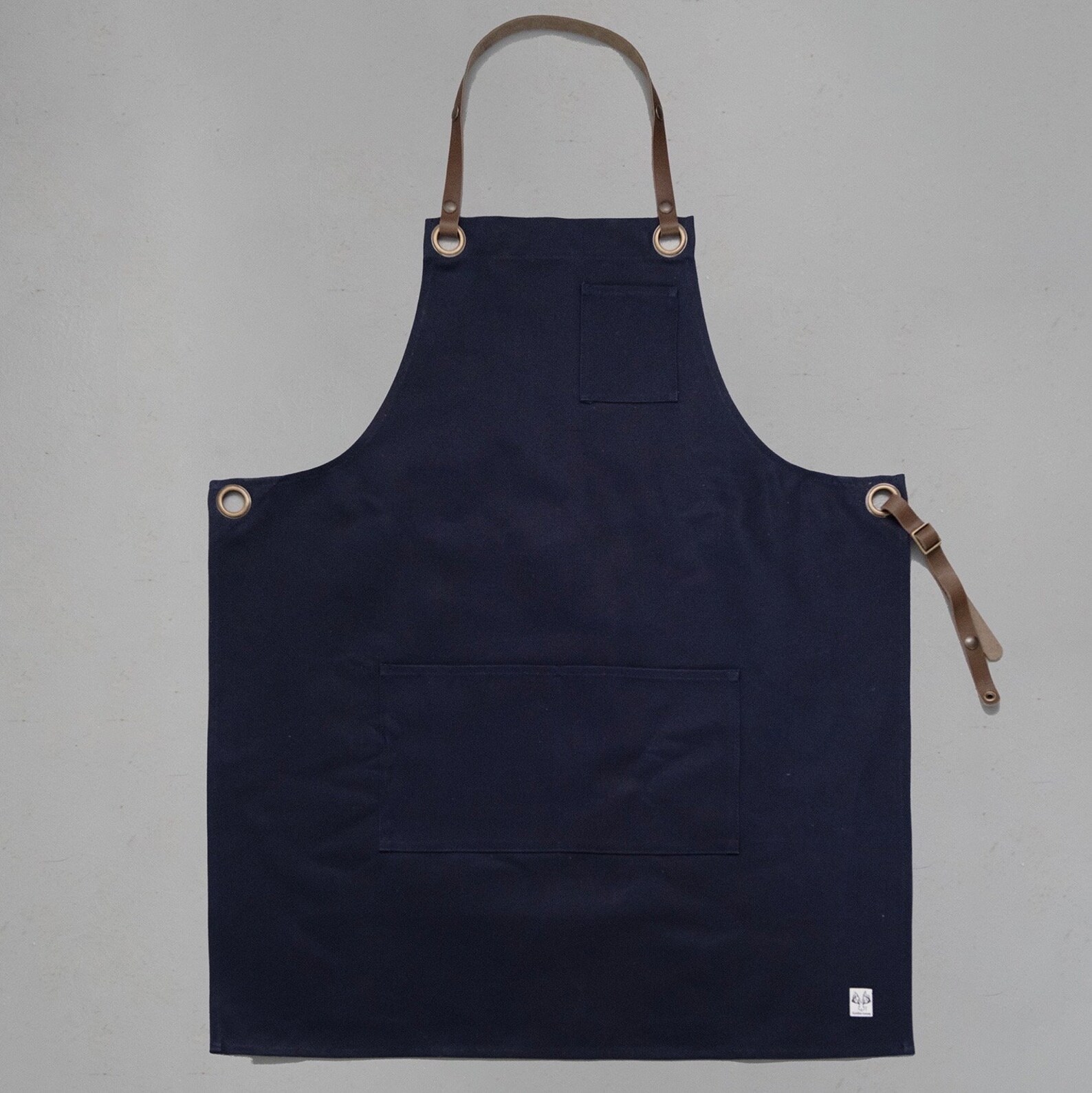 Butcher's Apron in Fabric and Leather Straps - Etsy