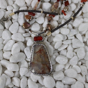 Red Coral and Agate Sterling Necklace 363 - Etsy