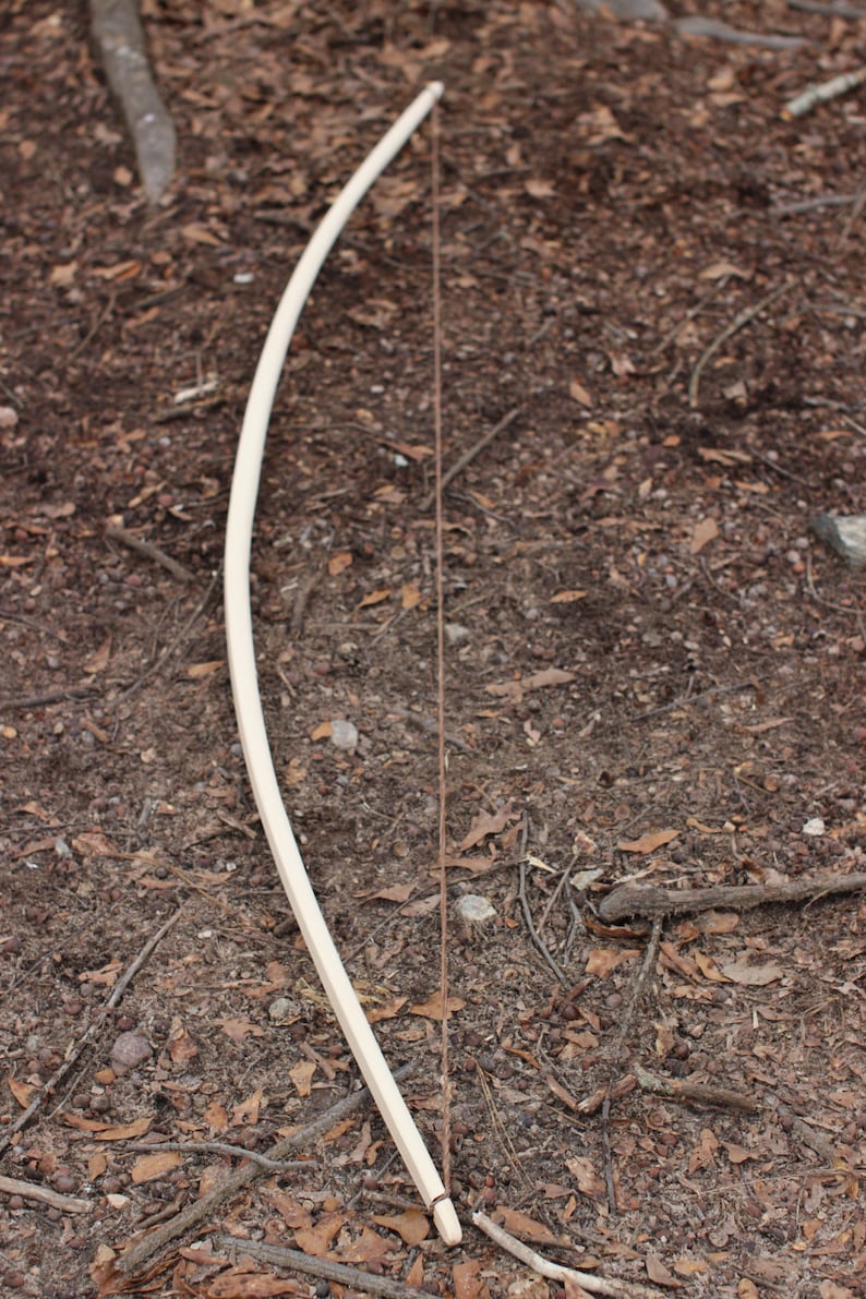 Handcrafted Traditional English Longbow made of hickory | Etsy