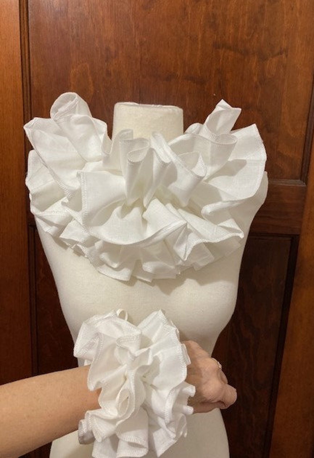 Adult Clown Collar/cuffs White Ruffle - Costume Clown Accessory ...