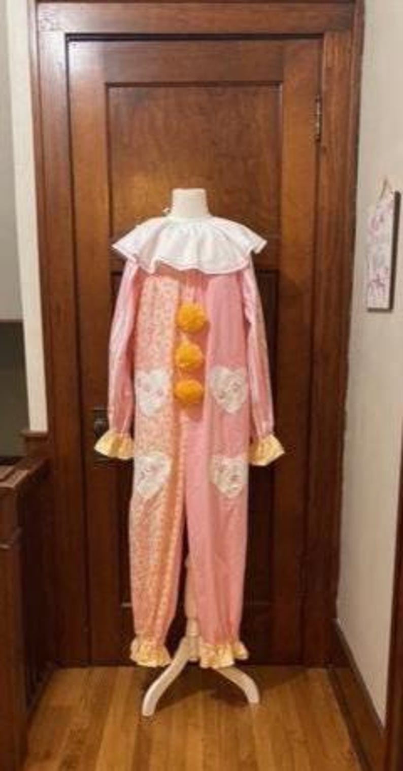 Adult Fits Approx. 5' to 5'3" Clown Suit Costume 2 Piece Pink and ...