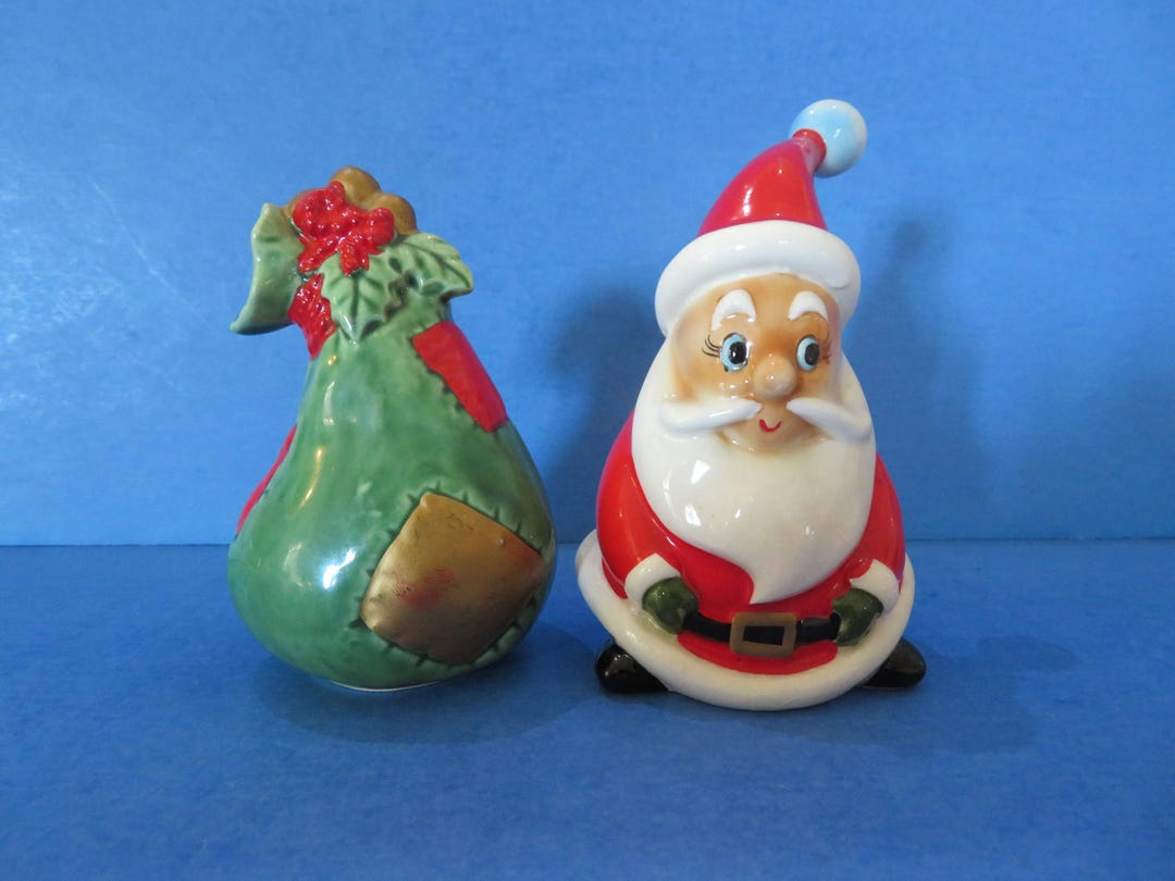 Lefton Salt and Pepper Set - Santa and His Rag Tag Toy Bag - Love That ...