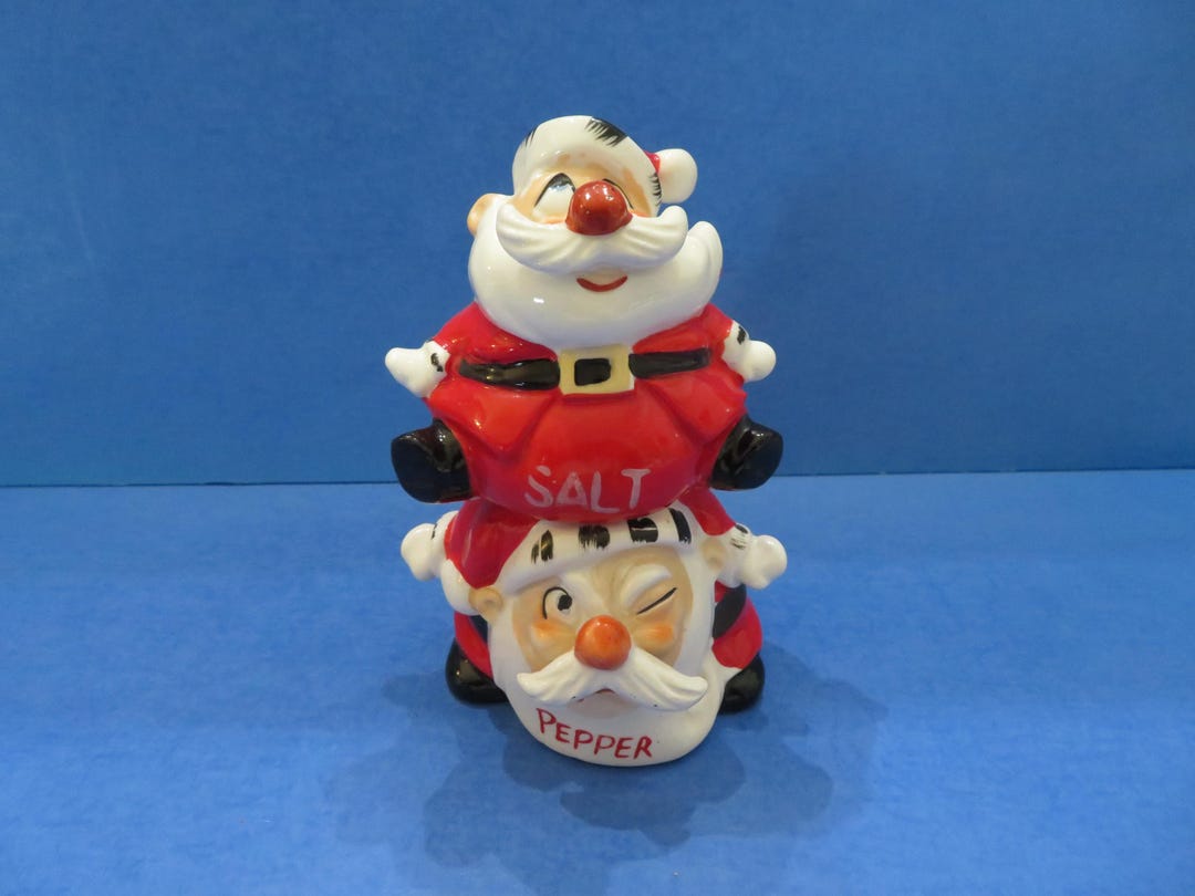 Kreiss Christmas Stacking Santa Salt and Pepper Set; Santa Salt Looks ...