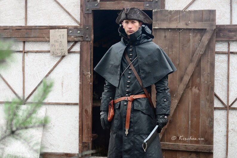 Highwayman coat. Brotherhood Coat. Brotherhood of the Wolf. | Etsy