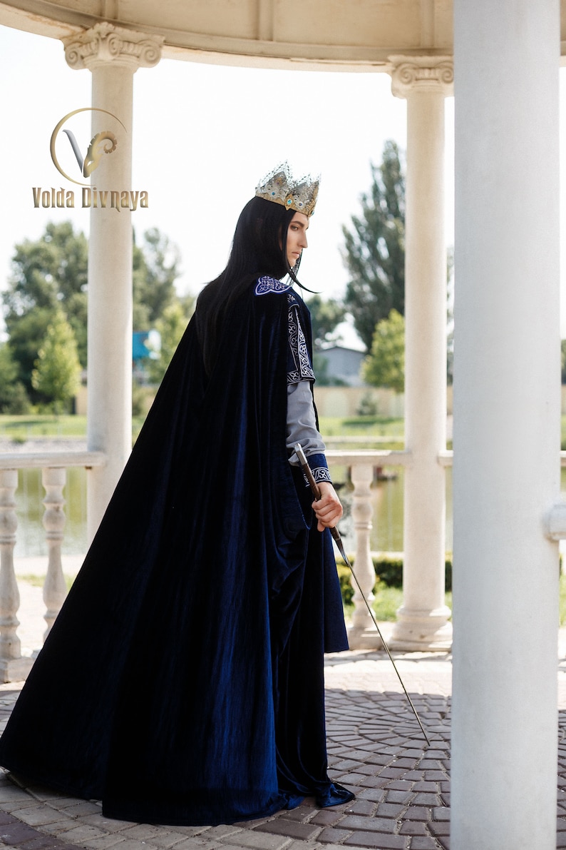 Legendary High King of Men Outfit, a Must-have for Larper, Suitable for ...