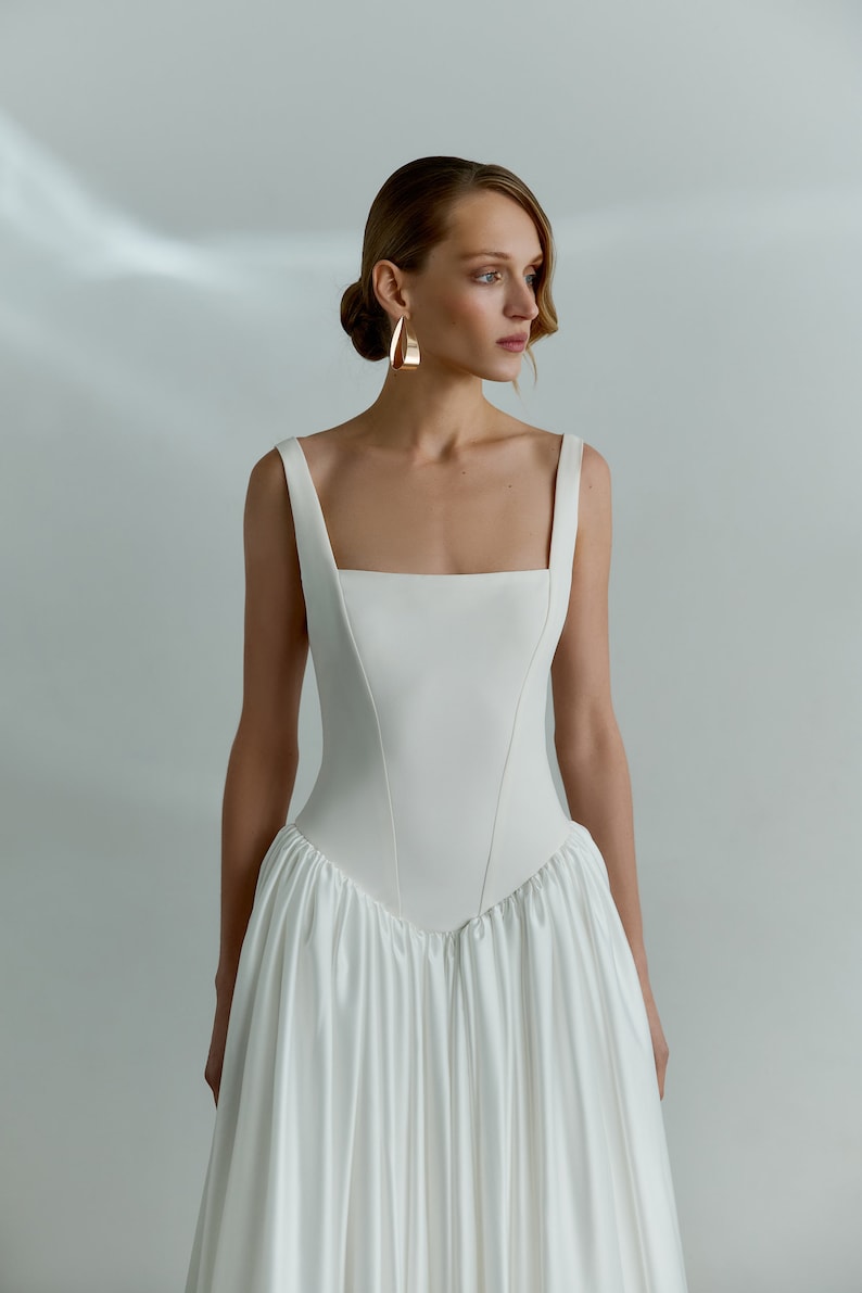 Drop Waist Wedding Dress Square Neck Basque Waist Wedding Dress ...