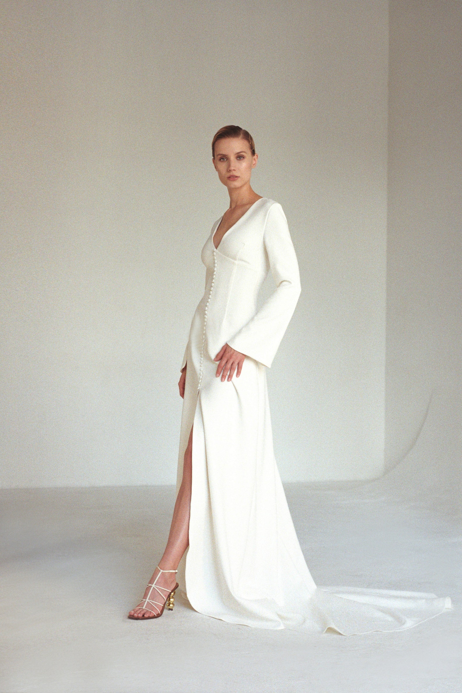 Boho Flared Sleeve Wedding Dress Button Front Bridal Gown Deep V Neck ...