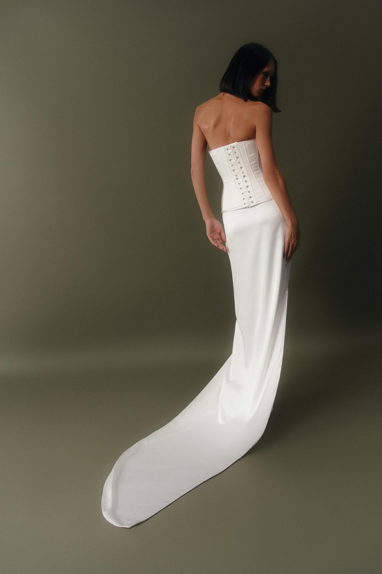 Satin Bridal Corset Drop Basque Waist Bride Corset Strapless Scoop Neck ...