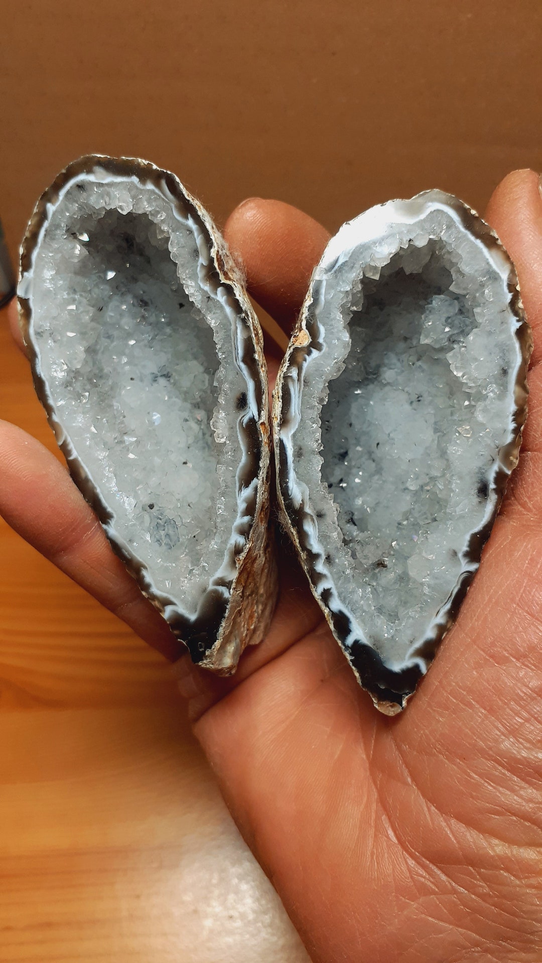 Géode complète de quartz et hématite - Etsy France