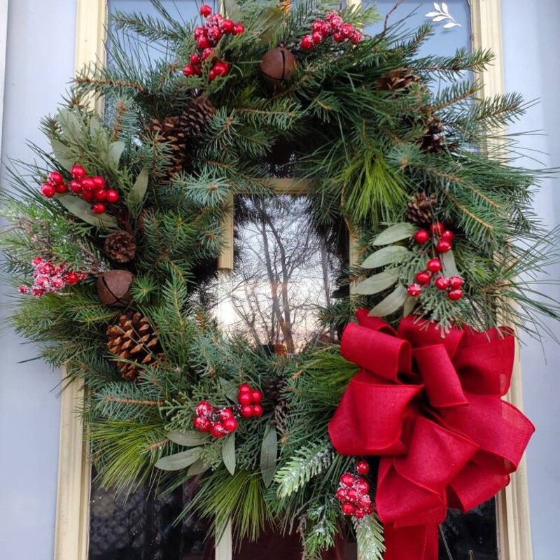 Fresh Christmas Wreaths - Etsy