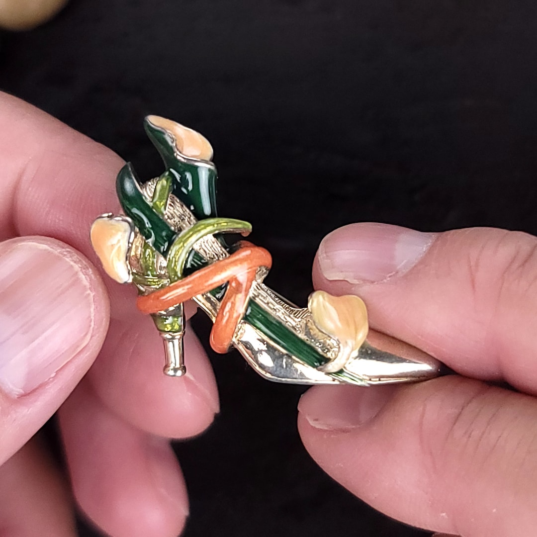 Plant High Heel Shoe Pin, Floral Shoe Pin, Vintage Heel Pin, Feminine ...