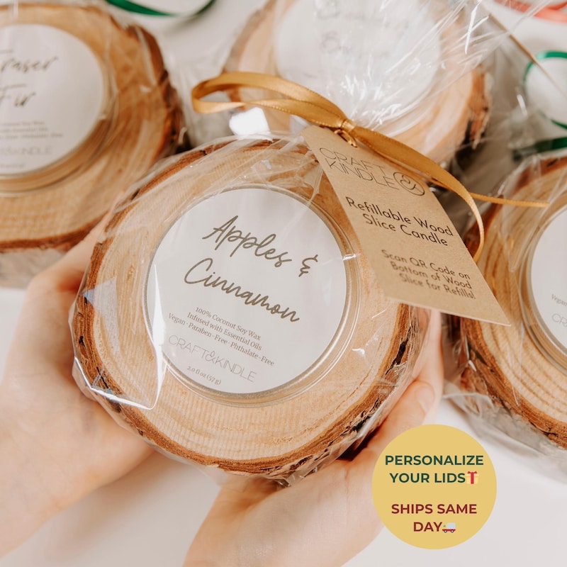 Small Wood Gifts Bulk - 60+ Gift Ideas for 2026